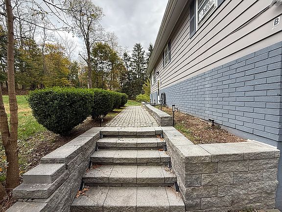 487 N Elting Corners Rd Unit A, Highland, NY 12528 | Zillow
