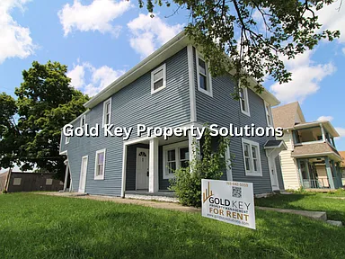 2233 E Lynn Street - 2233 E Lynn St Anderson IN | Zillow