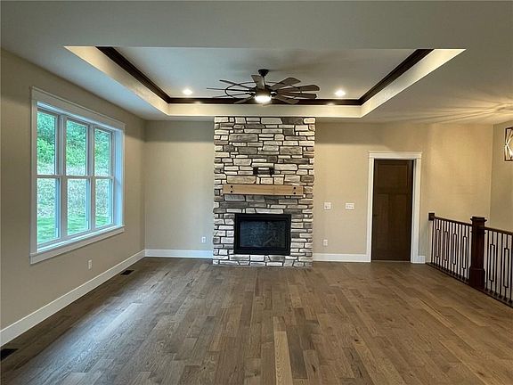 5065 Timber Bluff Drive, Eau Claire, WI 54701 | MLS #1570131 | Zillow