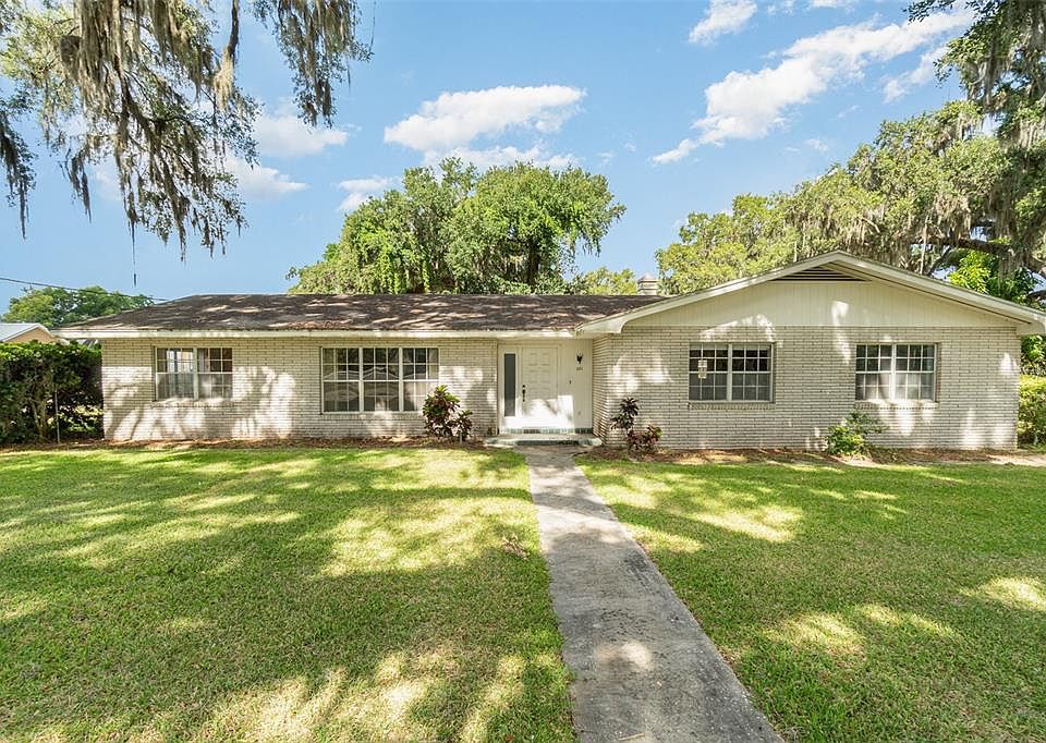 201 N Pine Ave, Fort Meade, FL 33841 | Zillow