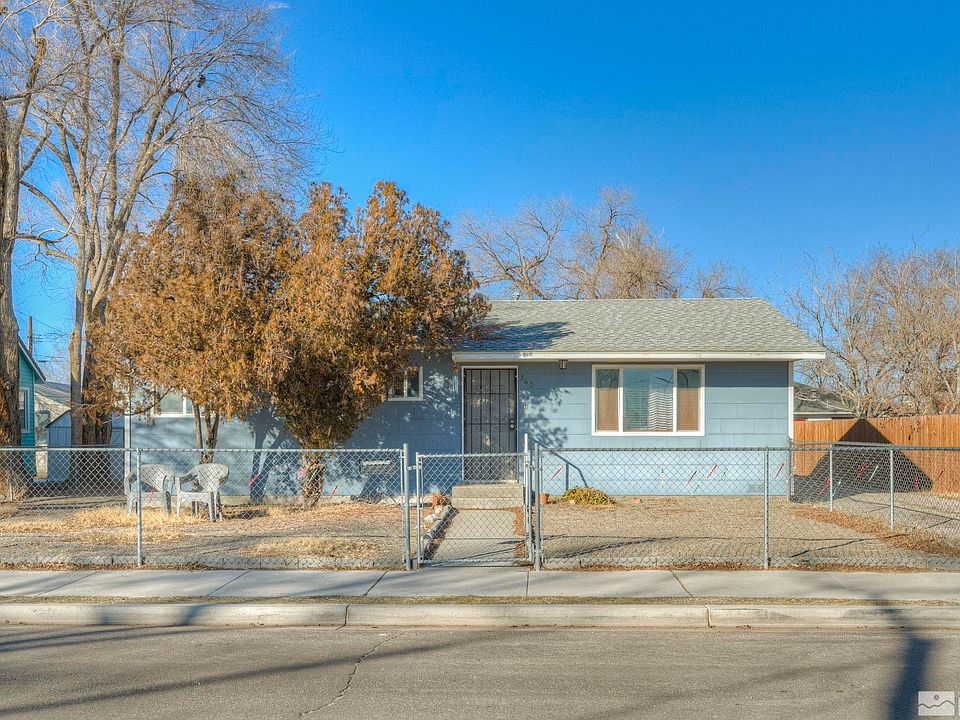 360 & 360-1/2 W Virginia St, Fallon, NV 89406 | MLS #230000836 | Zillow