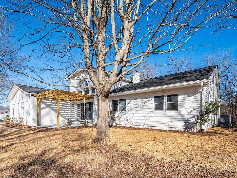 34 Crestview St #4, Asheville, NC 28803 | Zillow