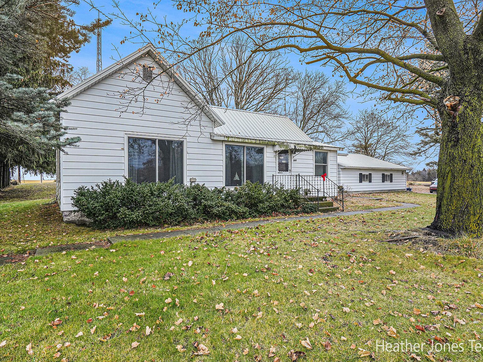 3363 E Howard City Edmore Rd, Edmore, MI 48829 | MLS #23145709 | Zillow