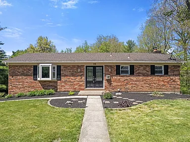 12 Douglas Dr Batavia OH | Zillow