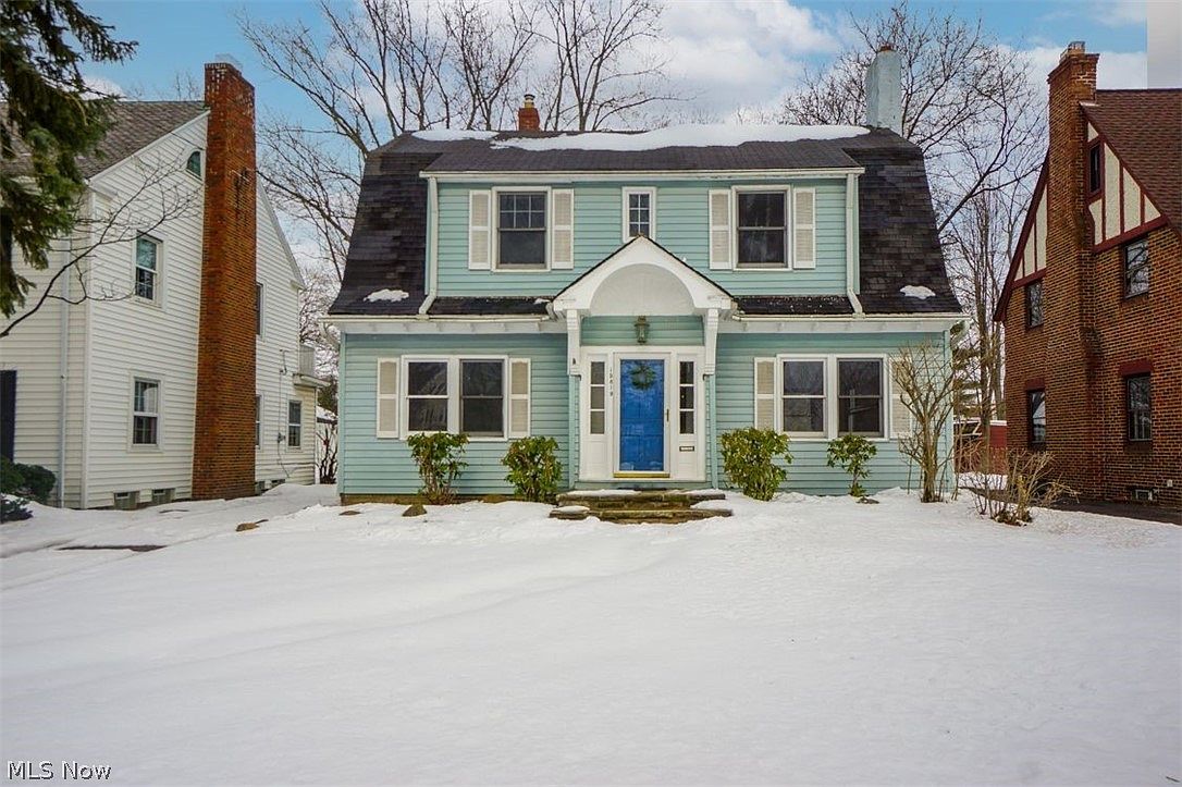 15819 Fernway Rd, Shaker Heights, OH 44120 | Zillow