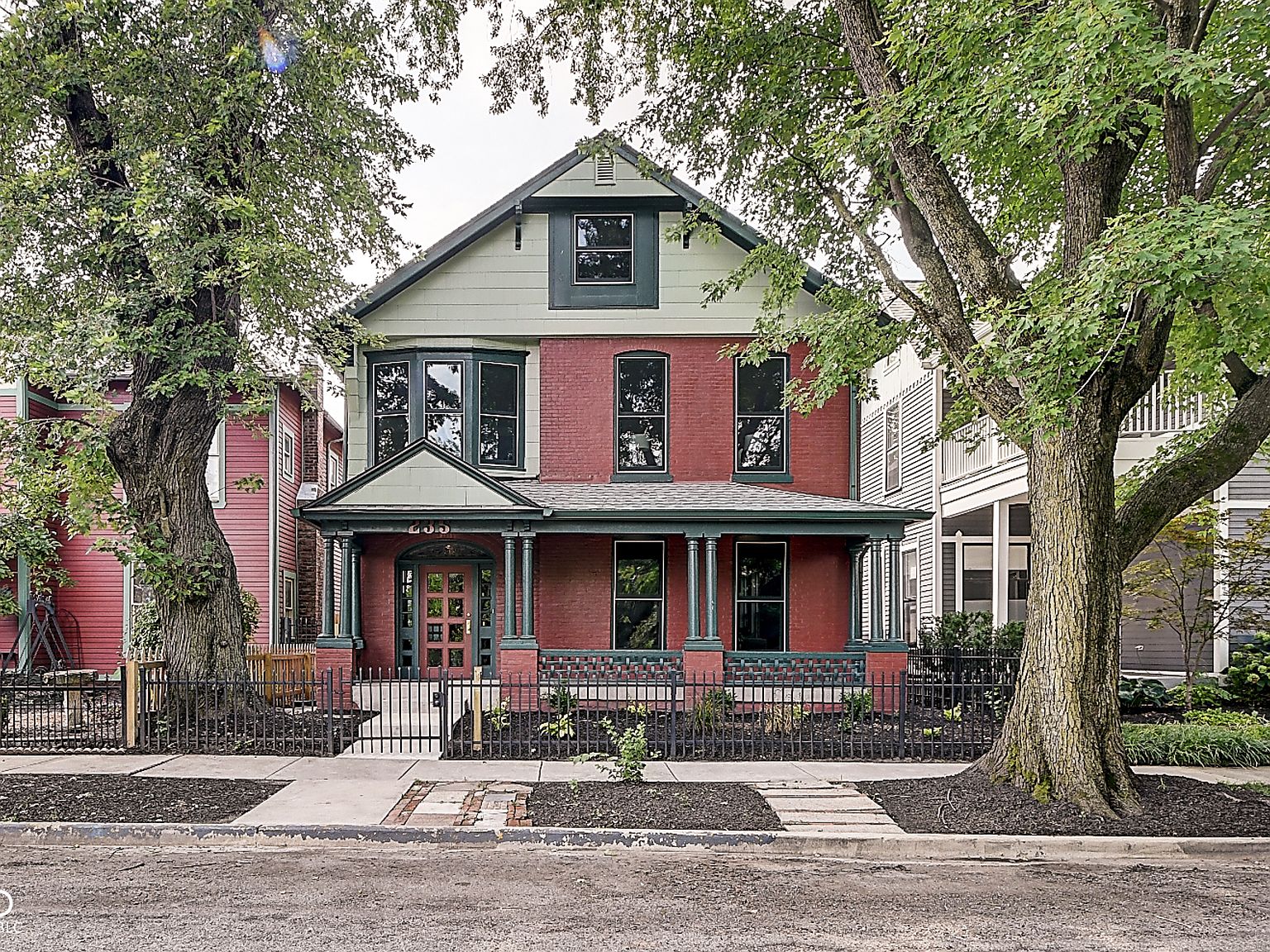 235 E 11th St, Indianapolis, IN 46202 | MLS #21992446 | Zillow