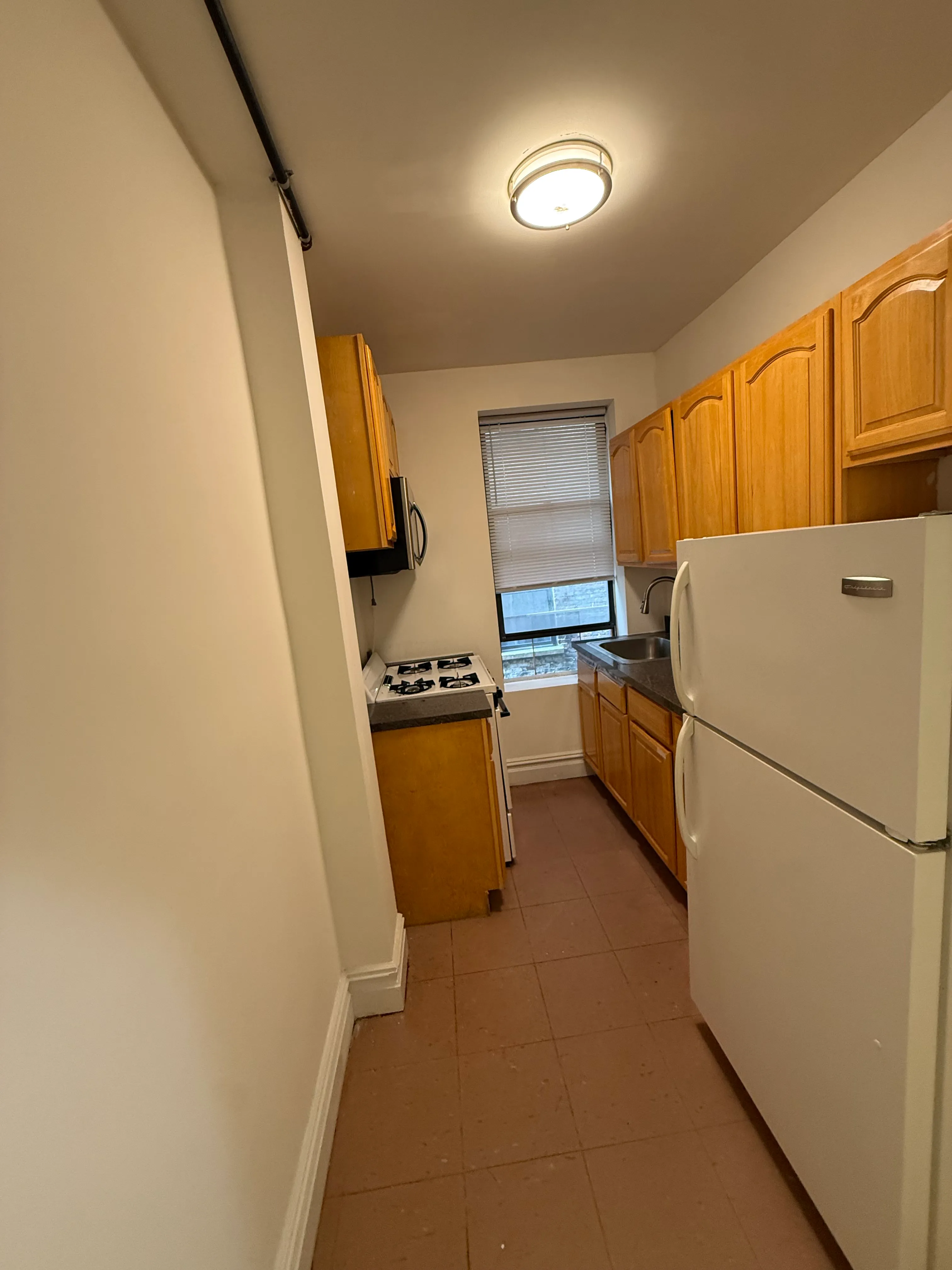 10 Manhattan Avenue #2E in Manhattan Valley, Manhattan | StreetEasy