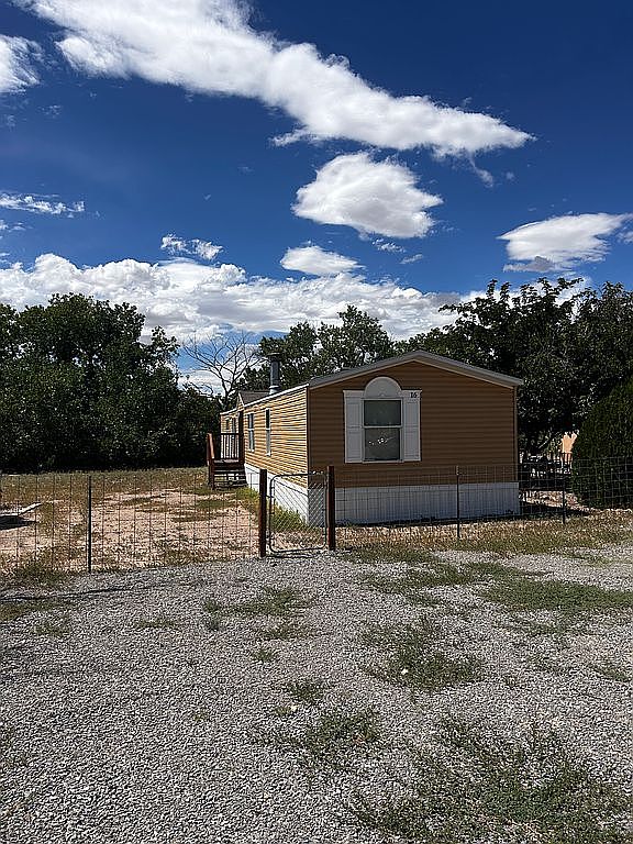 17 Meadow Lake Rd #16, Los Lunas, NM 87031 | Zillow