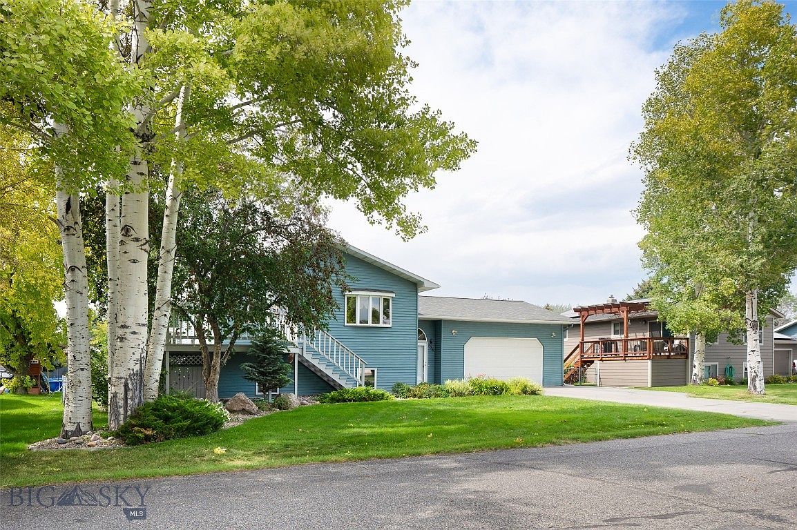 208 Spruce St, Manhattan, MT 59741 | Zillow