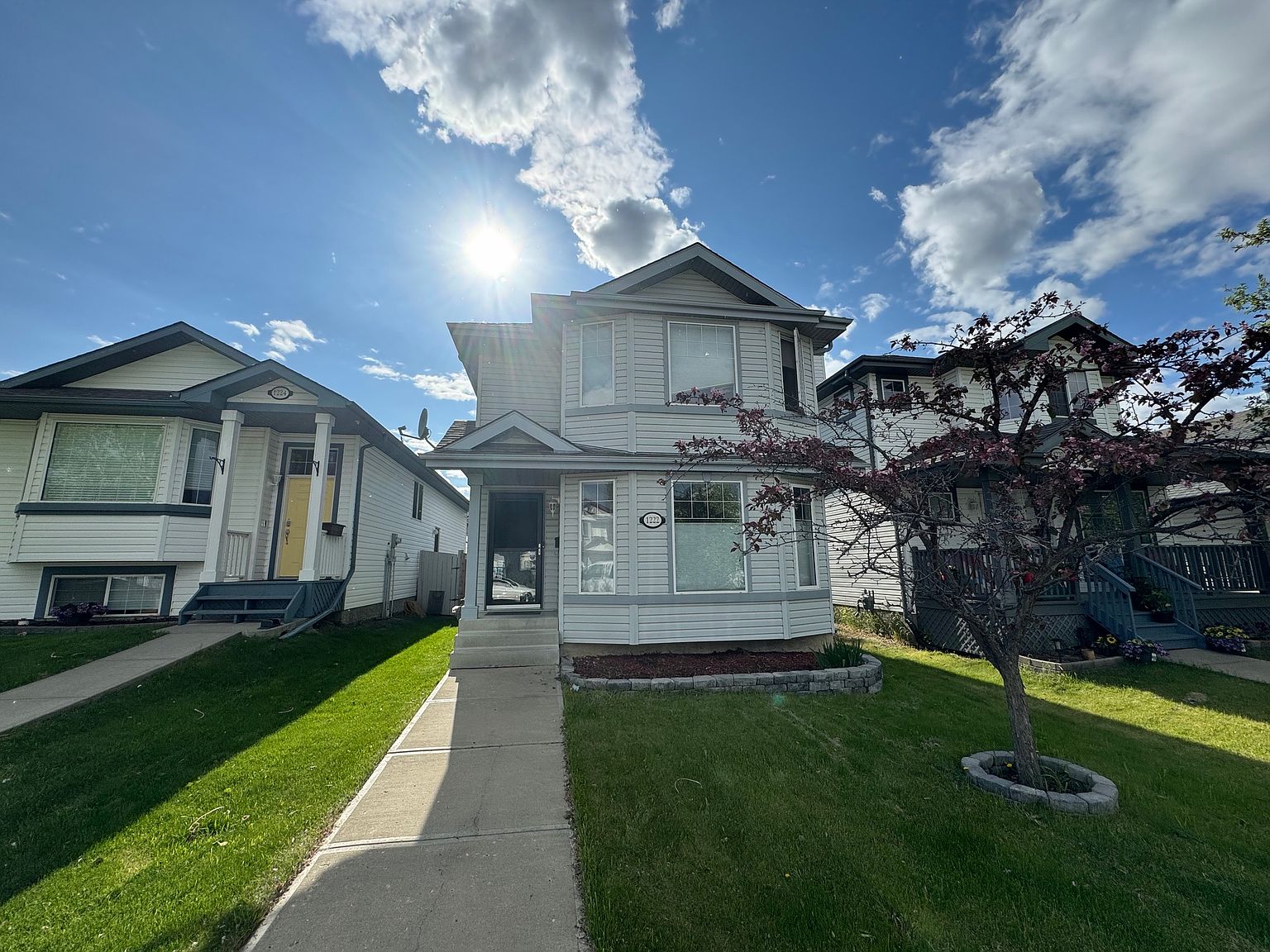 1222 Gillespie Cres NW, Edmonton, AB T5T 6M6 | Zillow