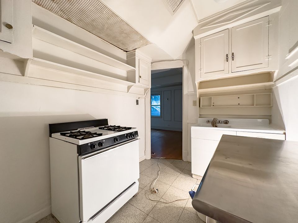 1438 W Thorndale Ave Chicago IL | Zillow