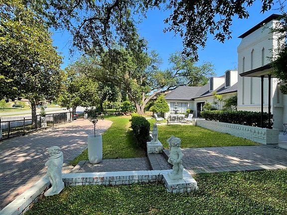 7218 Spring Valley Rd, Dallas, TX 75254 | MLS #20365209 | Zillow