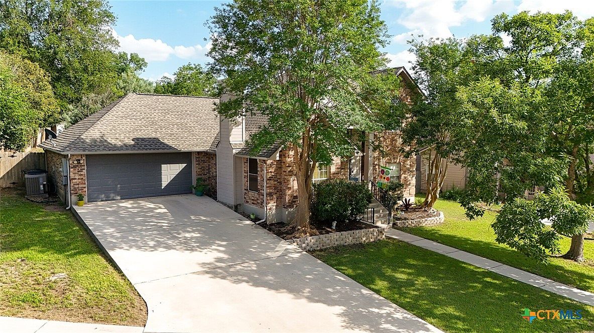 640 Riverside Dr, New Braunfels, TX 78130 | Zillow