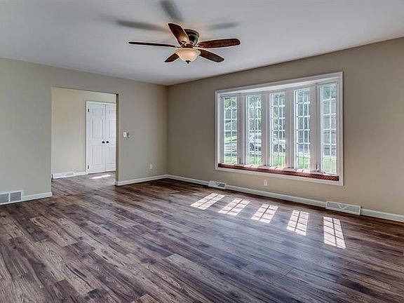 114 Colonial Dr, Florence, KY 41042 | Zillow