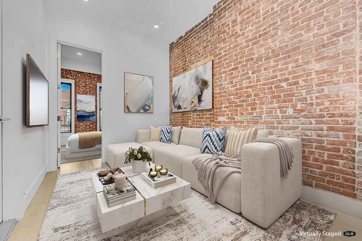 356 West 48th Street #2A in Hell's Kitchen, Manhattan | StreetEasy