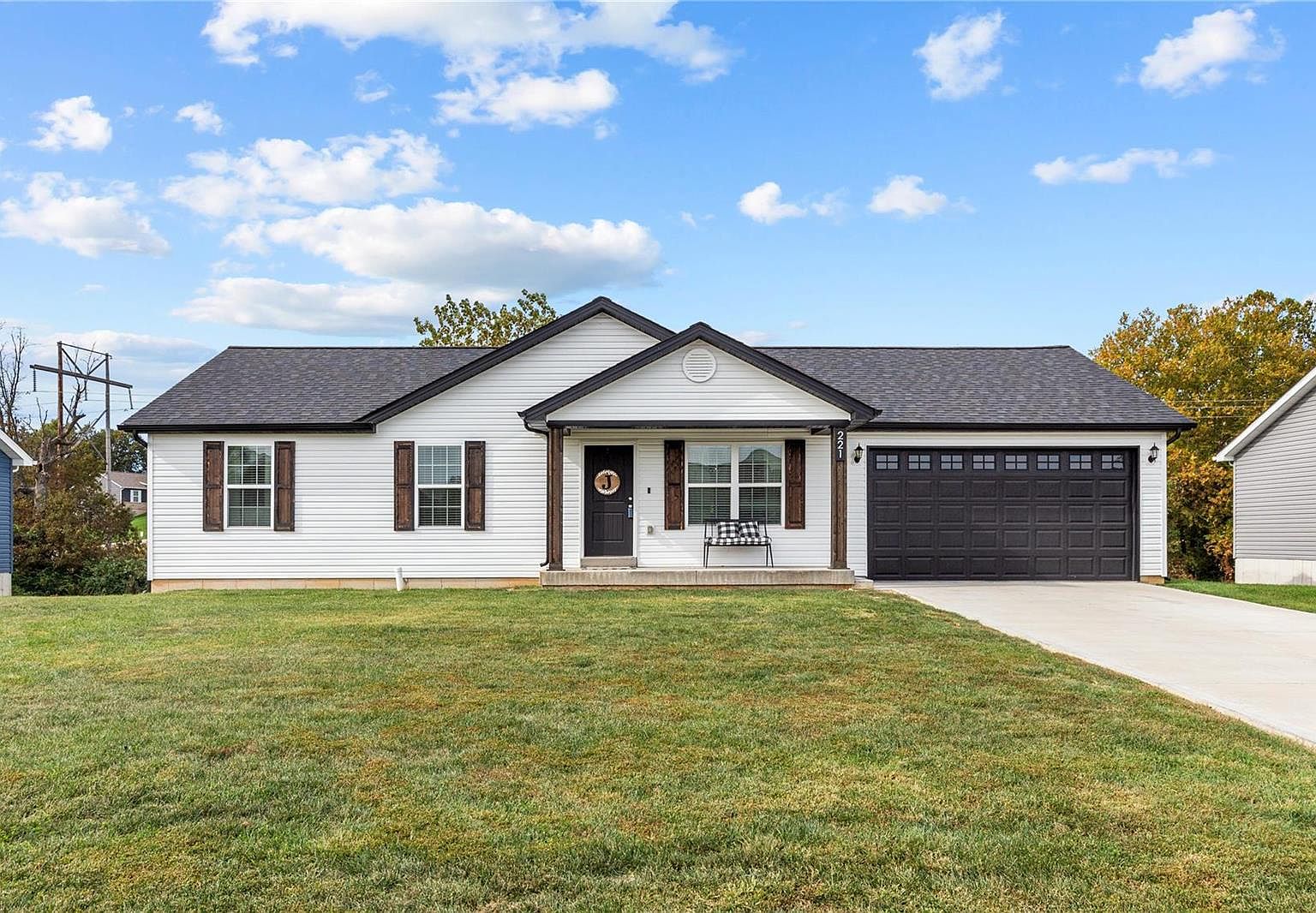 221 Jonas Lane Ct, Winfield, MO 63389 | Zillow
