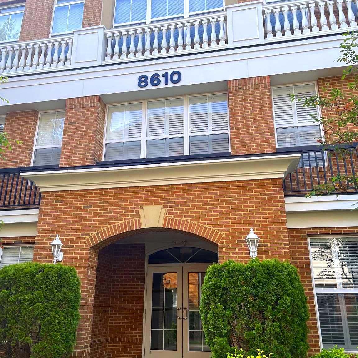 8610 Liberty Trl UNIT 101, Manassas, VA 20110 | Zillow