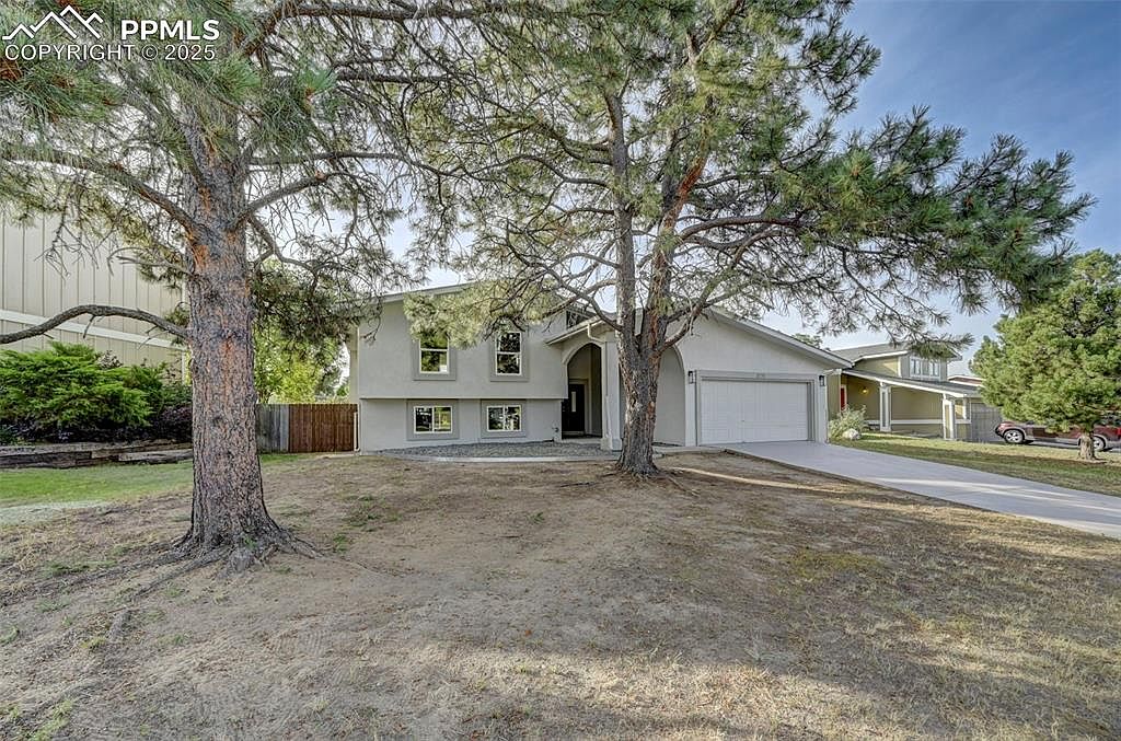 3275 Bell Mountain Dr, Colorado Springs, CO 80918 | Zillow