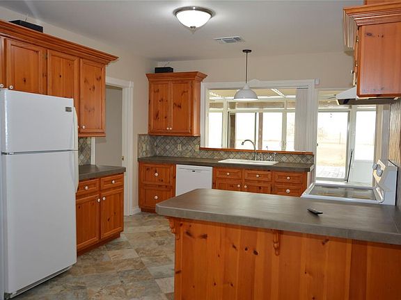 212 Waldeck Rd, Waldeck, TX 78946 | MLS #74685384 | Zillow