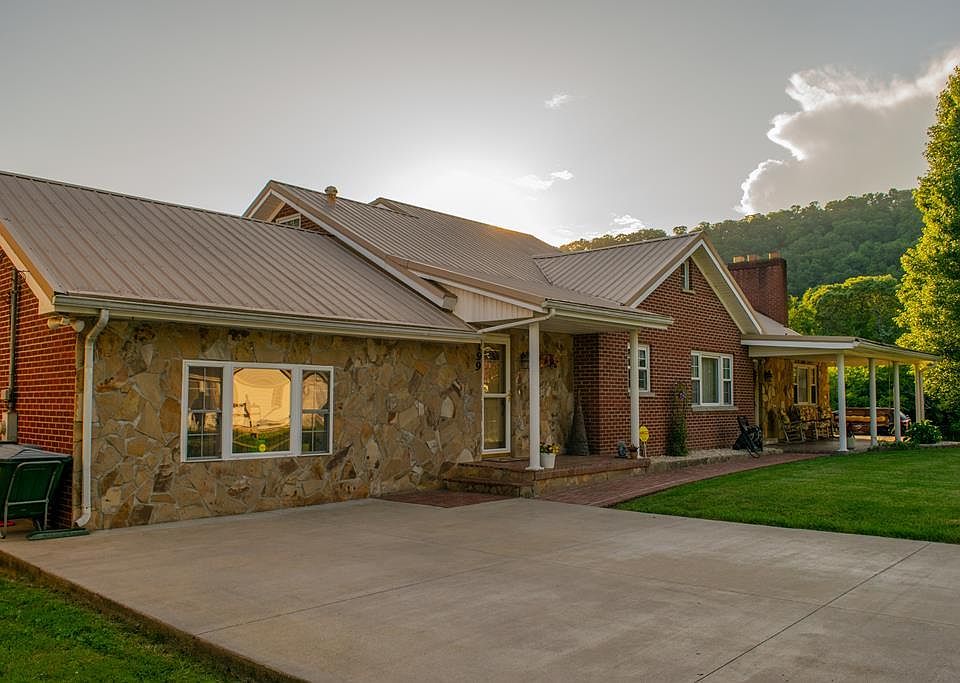 199 Mullins Addition Dr, Pikeville, KY 41501 | MLS #118645 | Zillow