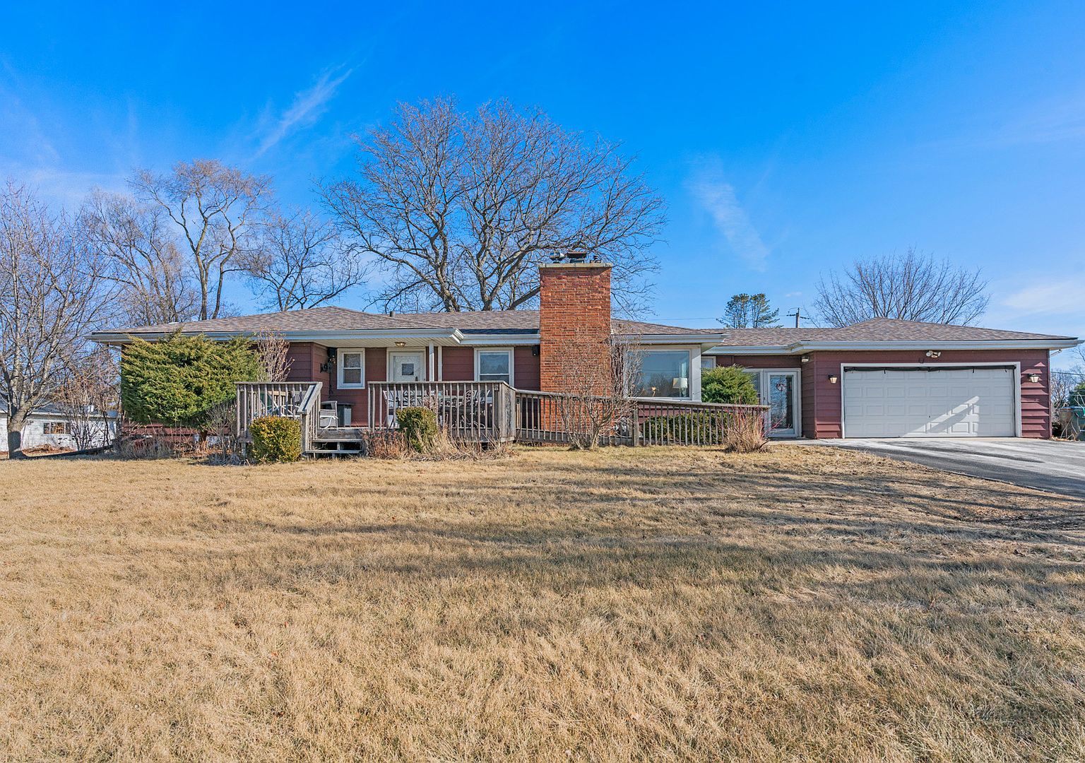 34877 N Wilson Rd, Ingleside, IL 60041 | Zillow