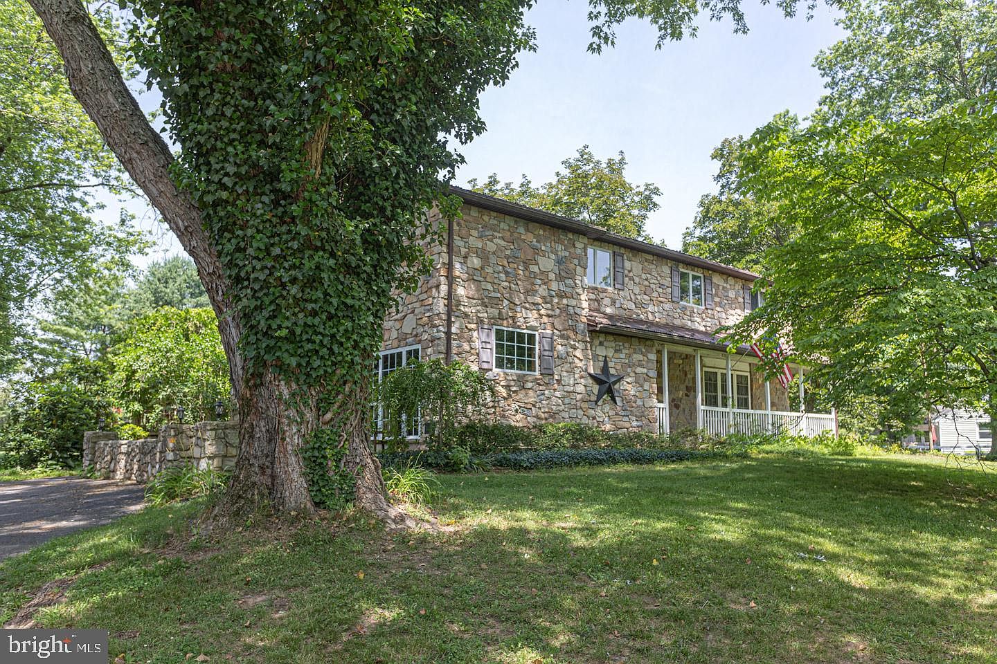1065 Eagle Rd, Newtown, PA 18940 | Zillow