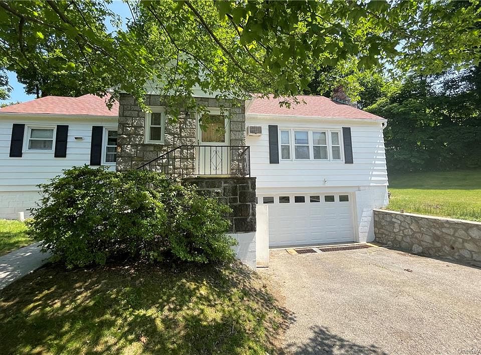 10 Catherine Street, Cortlandt Manor, NY 10567 | Zillow
