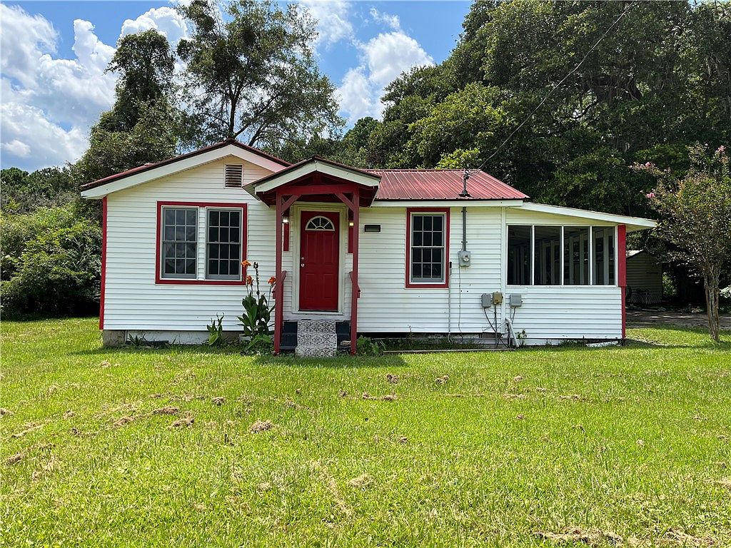 1021 Hidden Acres Rd, Darien, GA 31305 | Zillow