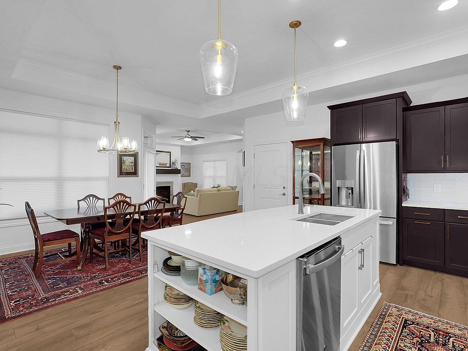 3696 Backstretch Way, Grove City, OH 43123 | Zillow