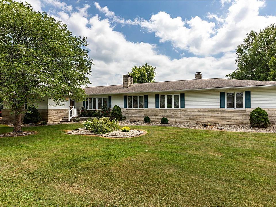 706 Three, Mount Olive, IL 62069 | Zillow