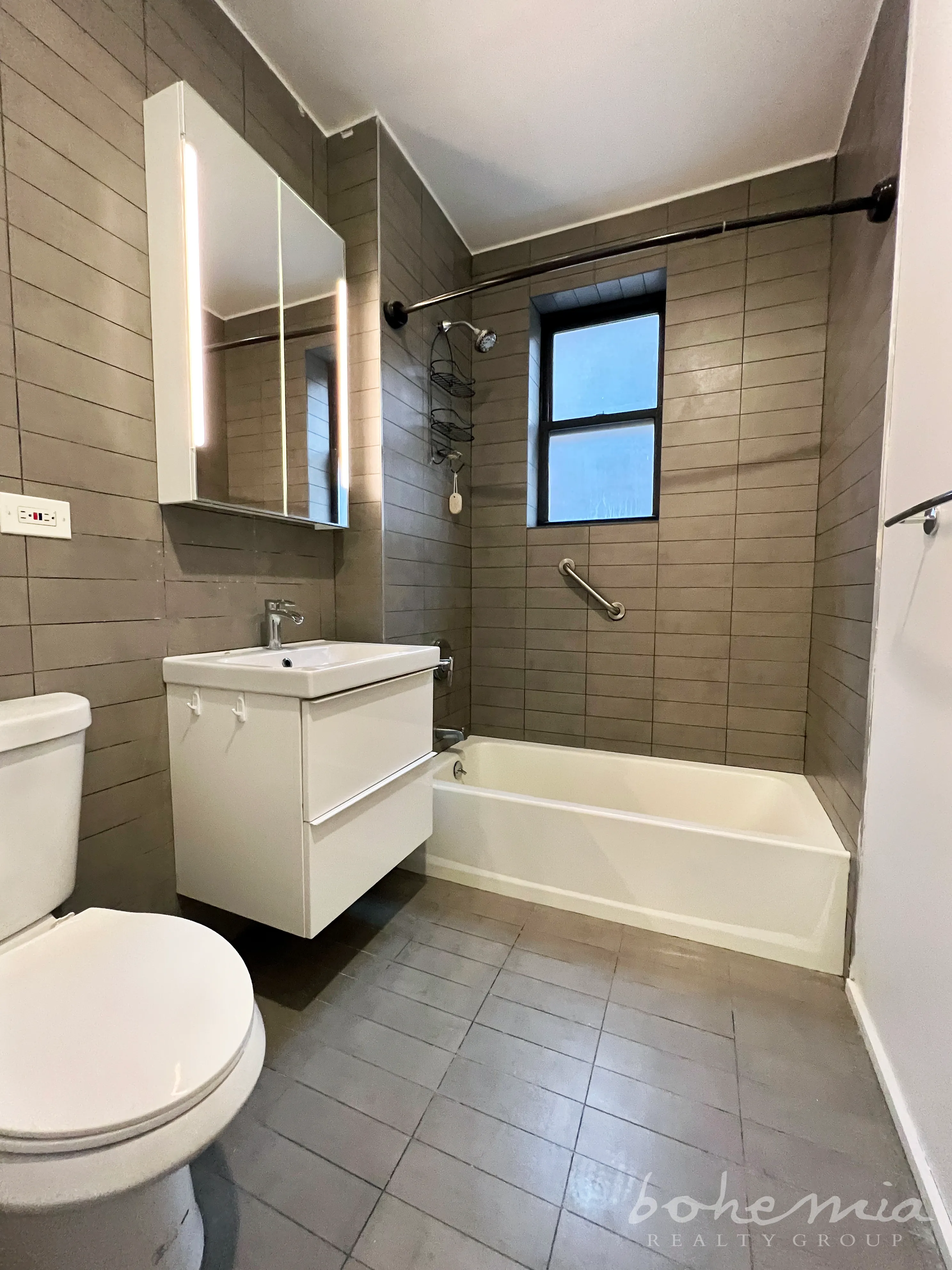 580 Saint Nicholas's Avenue #4L in Hamilton Heights, Manhattan | StreetEasy