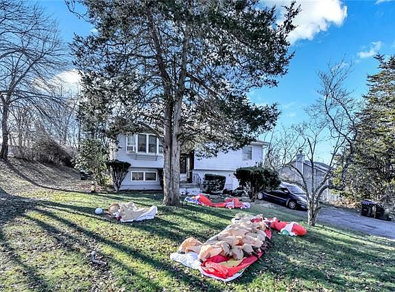 8 Houston Ave, Monroe, NY 10950 | Zillow