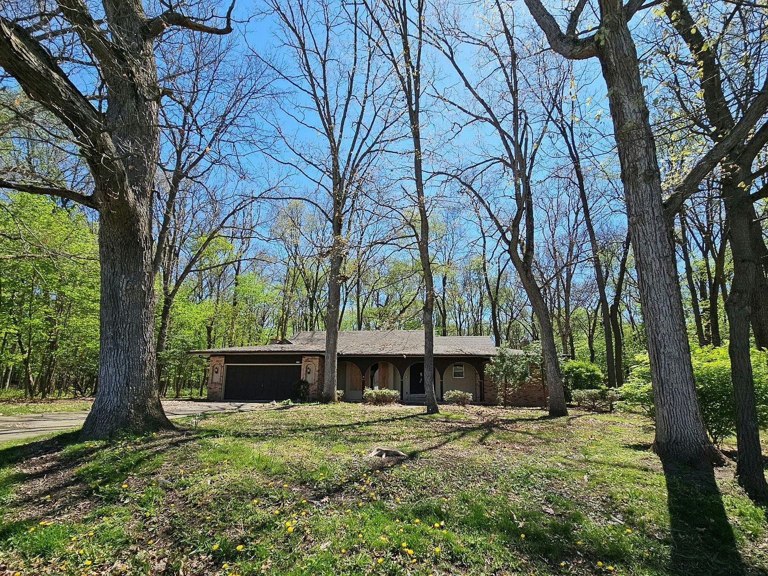 29388 County Road 2, Elkhart, IN 46514 | Zillow