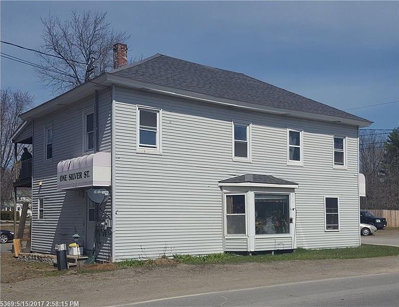6 Silver St, Clinton, ME 04927 | Zillow