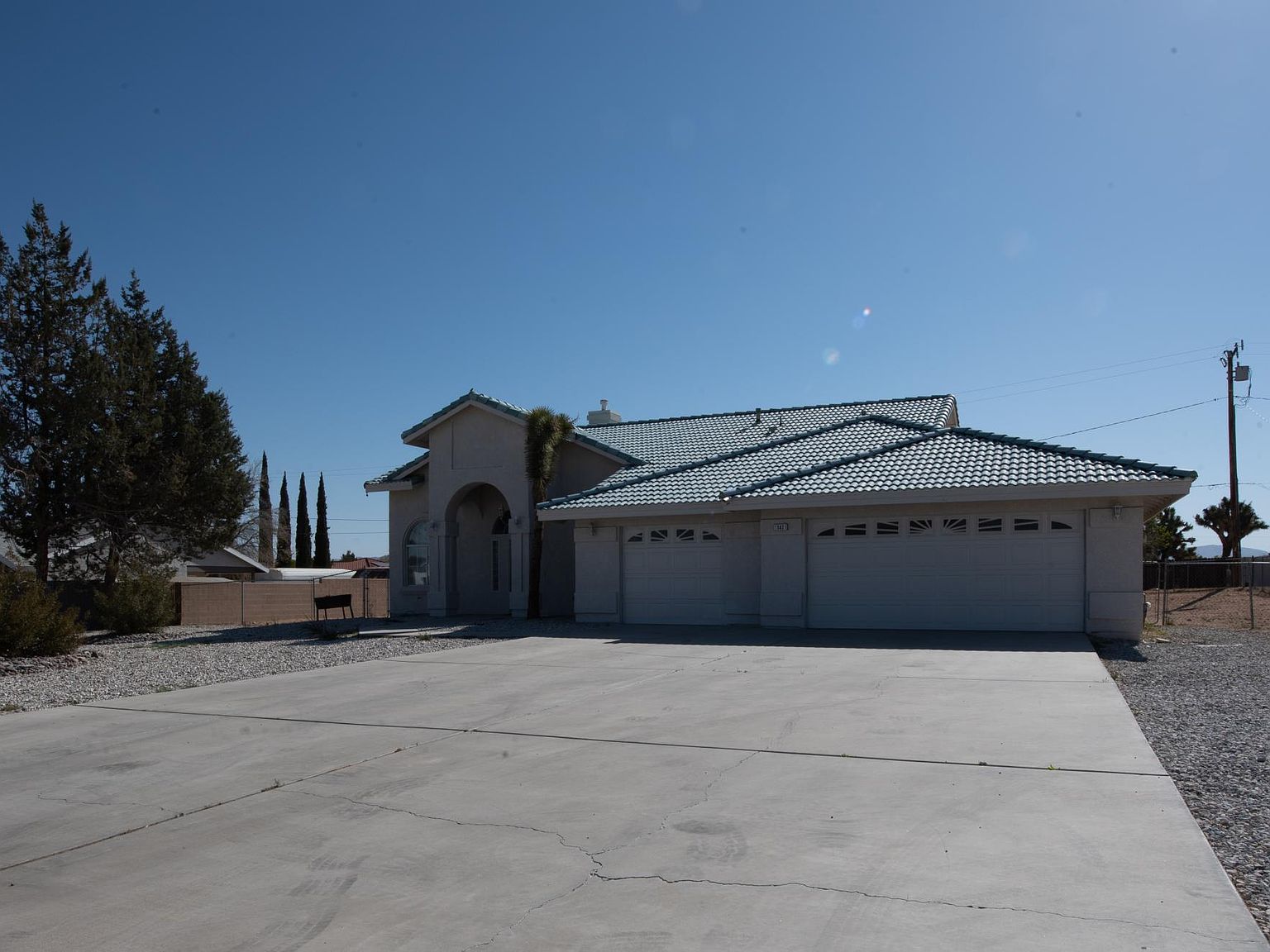 13821 Okesa Rd, Apple Valley, CA 92307 | Zillow