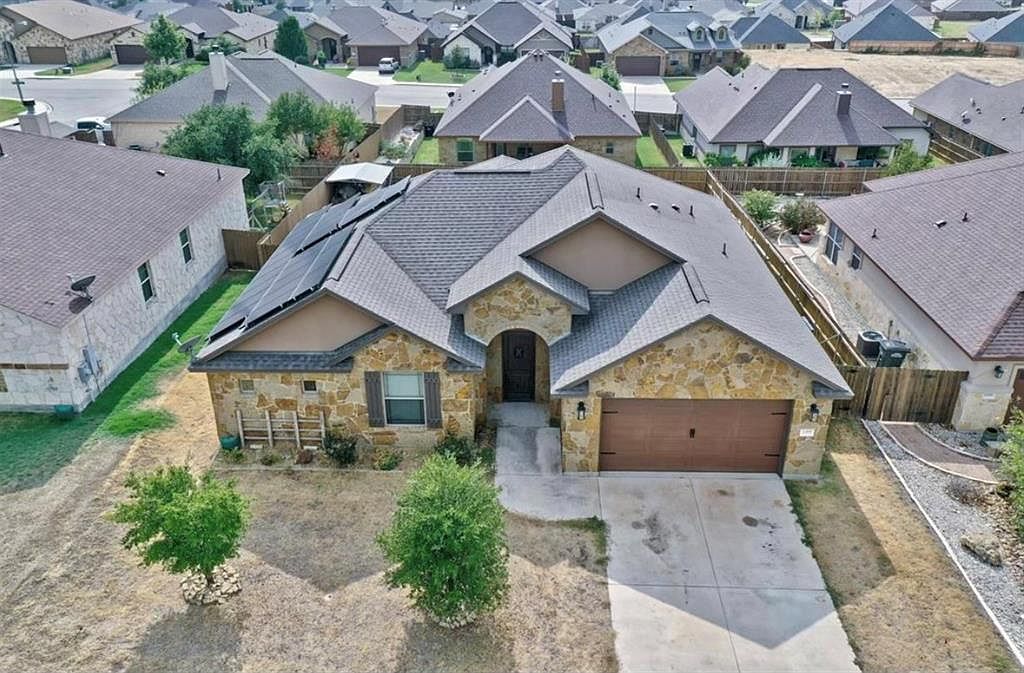 105 Katie Hill Path, Jarrell, TX 76537 | MLS #3409493 | Zillow