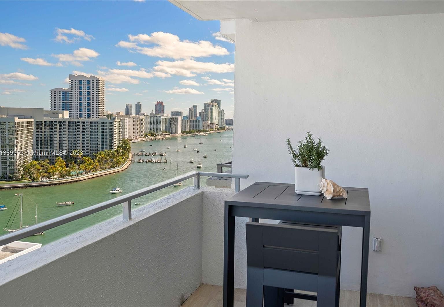 11 Island Ave APT 1810, Miami Beach, FL 33139 | Zillow
