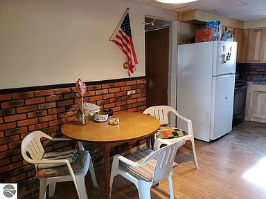 11164 Pogy Lake Dr, Evart, MI 49631 | Zillow