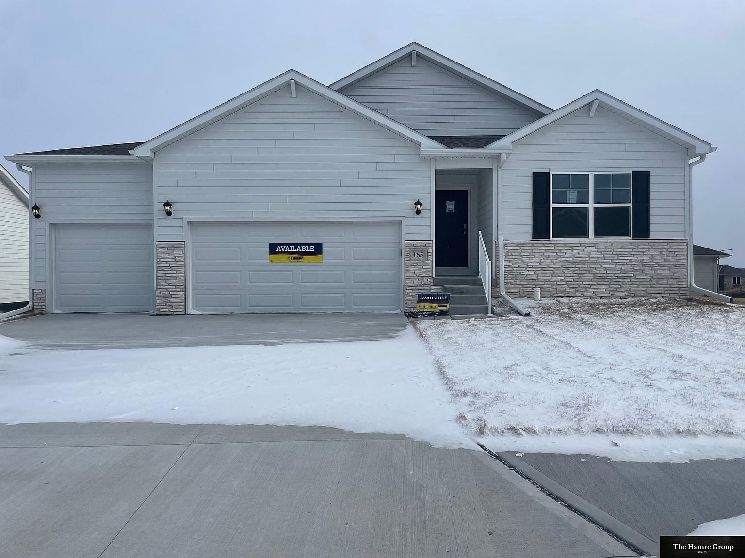 165 N 10th Ave, Springfield, NE 68059 | Zillow