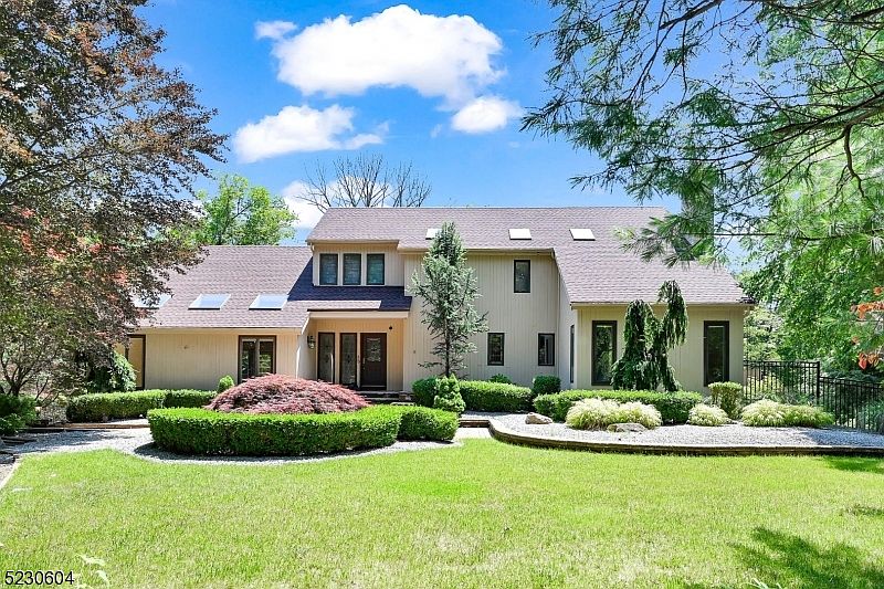 20 Southview Dr, Boonton Township, NJ 07005 | MLS #3853270 | Zillow