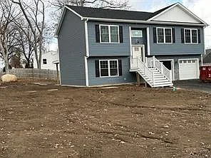 14 Sunset Lake Cir Coventry RI | Zillow