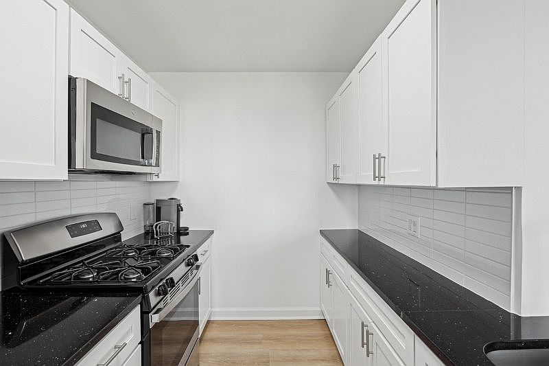 Stratford at Southern Towers - 4901 Seminary Rd Alexandria VA | Zillow