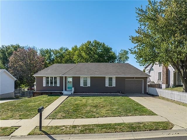 3410 Chris Hessler Rd, Saint Joseph, MO 64506 | Zillow