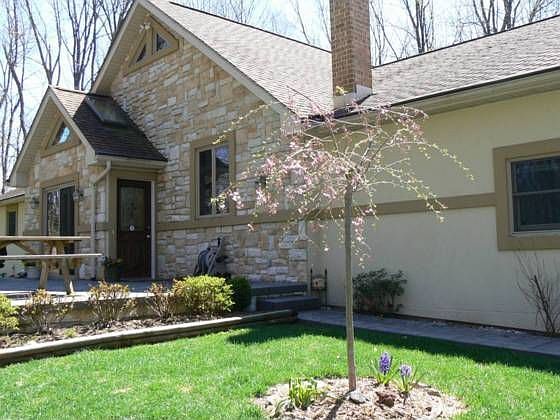 105 Spring Hill Ln, Lebanon, PA 17042 | Zillow