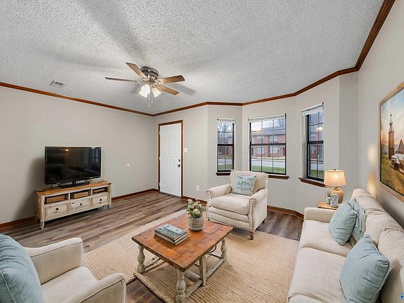 2413 Gaslight Pl SW #7, Decatur, AL 35603 | MLS #21881883 | Zillow