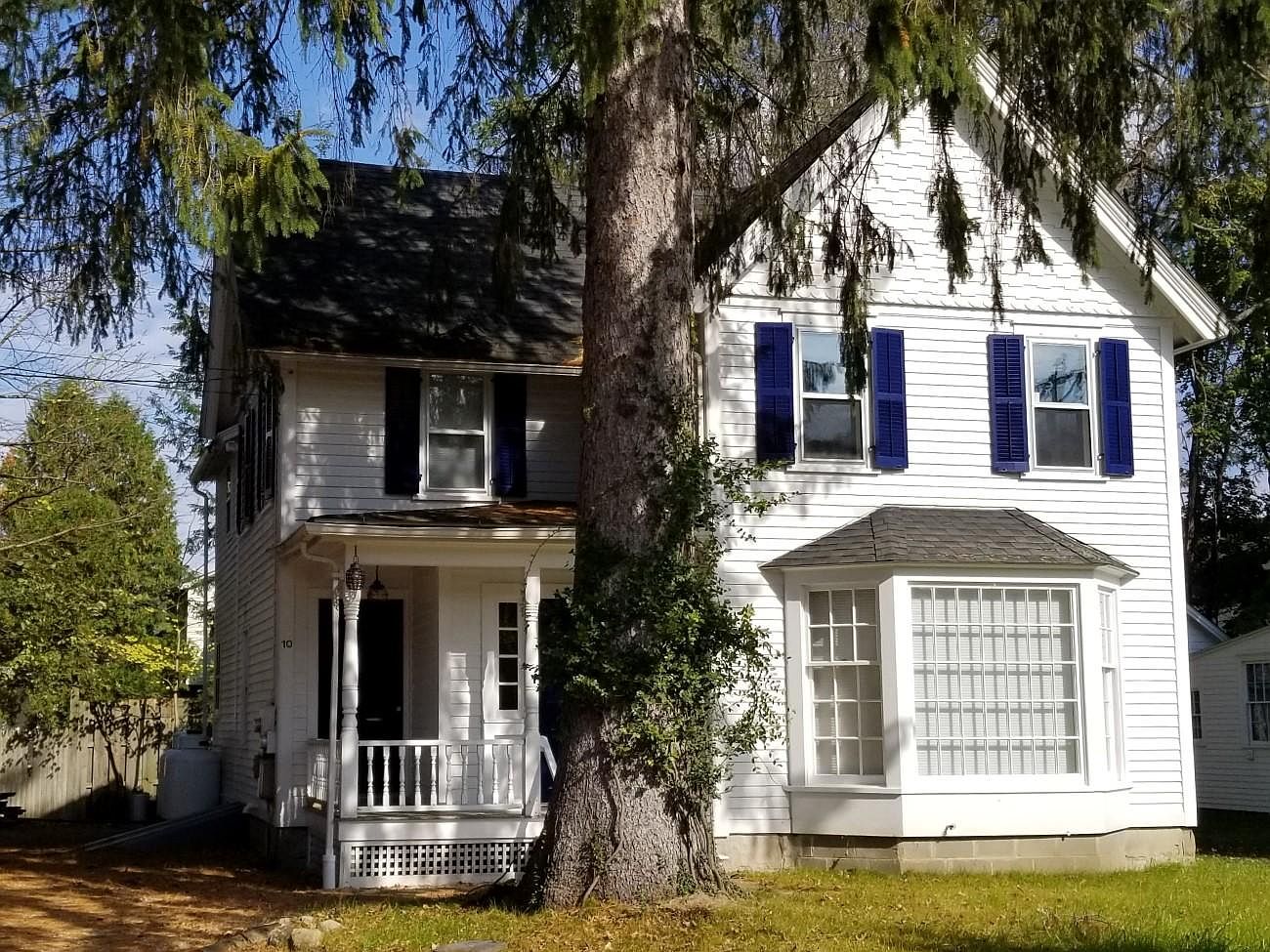 10 Library St #A, Salisbury, CT 06068 | Zillow