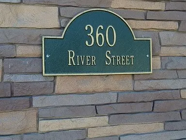 360 River St 1stFlr 1B/1B Spacious FreshPaint Hardwood PetsOK Laundry ...