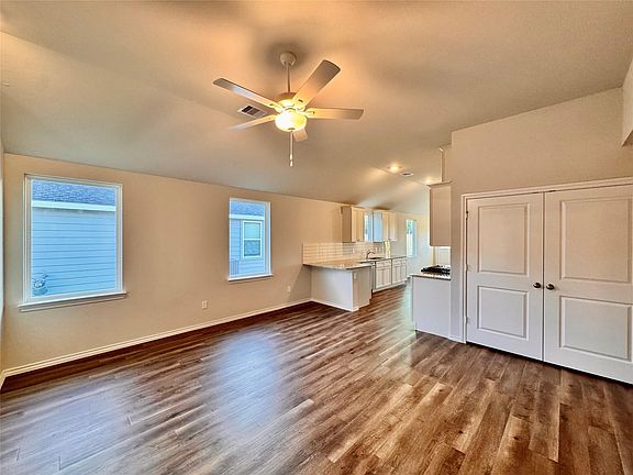 25786 John Wayne Ct, Splendora, TX 77372 | MLS #72164082 | Zillow