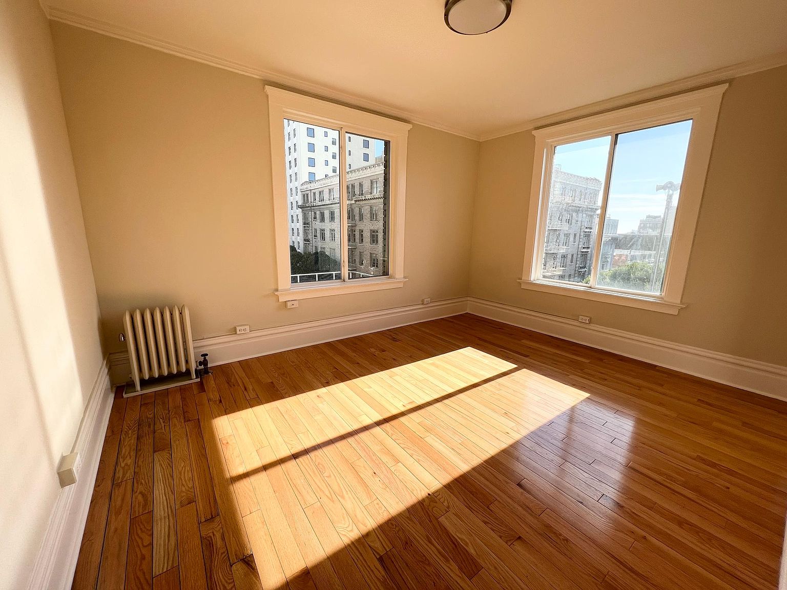 711 Leavenworth St APT 42, San Francisco, CA 94109 | Zillow