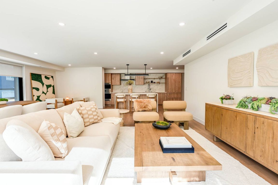 Palma North - 350 N Palm Dr Beverly Hills CA (2 units available) | Zillow